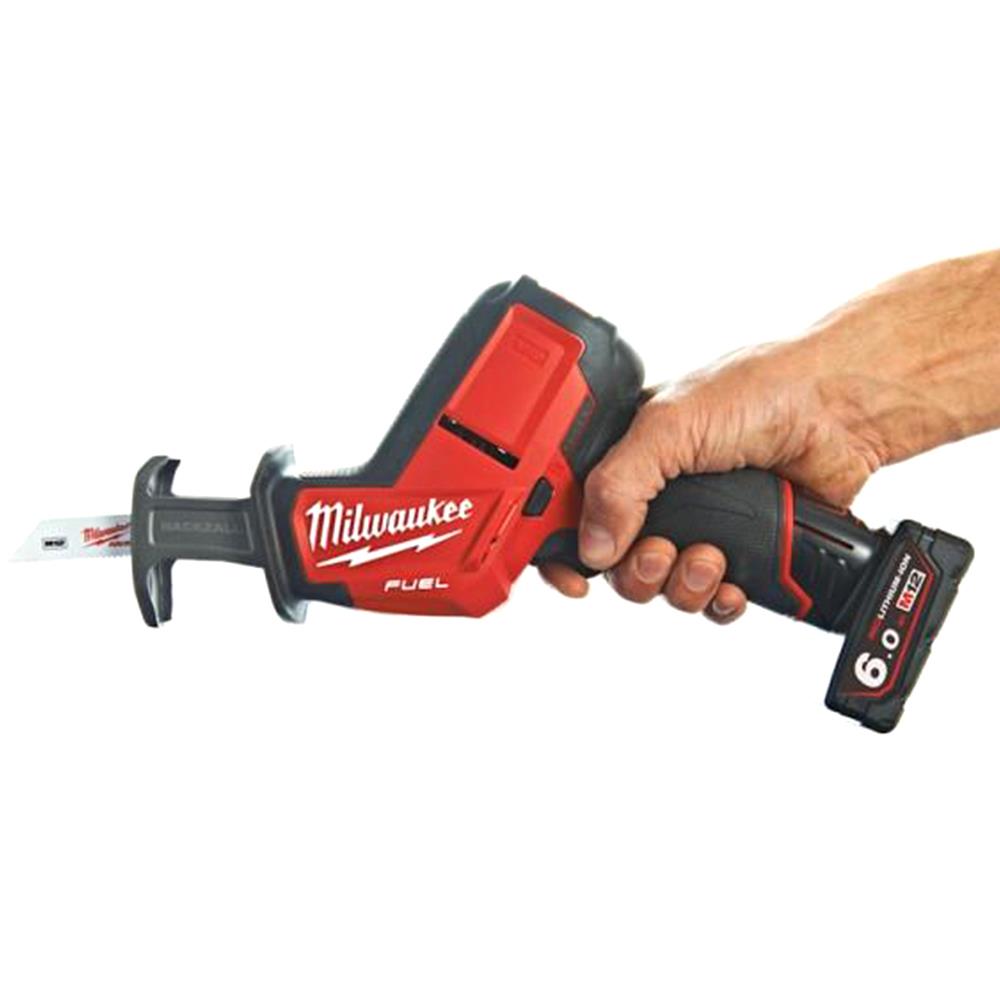Milwaukee M12B6 12 Volt Red Lithium-Ion Battery Pack, 1 x 6.0Ah ...